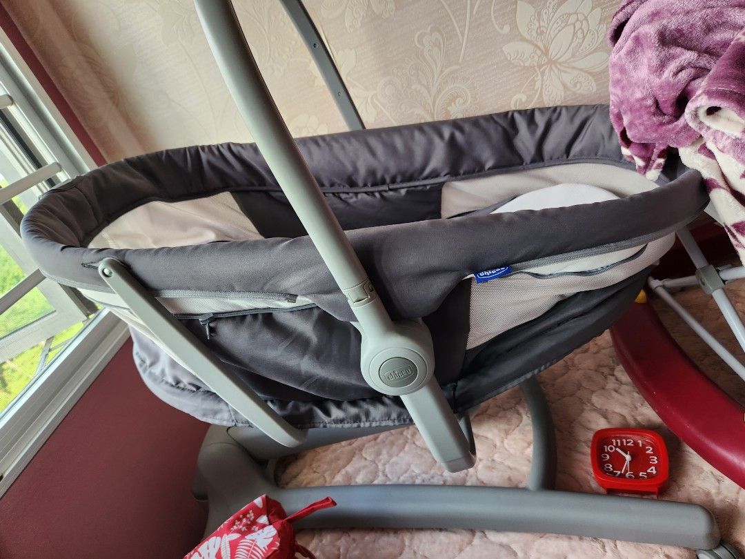 Chico Baby Hug 4 in 1, Babies & Kids, Baby Nursery & Kids Furniture ...