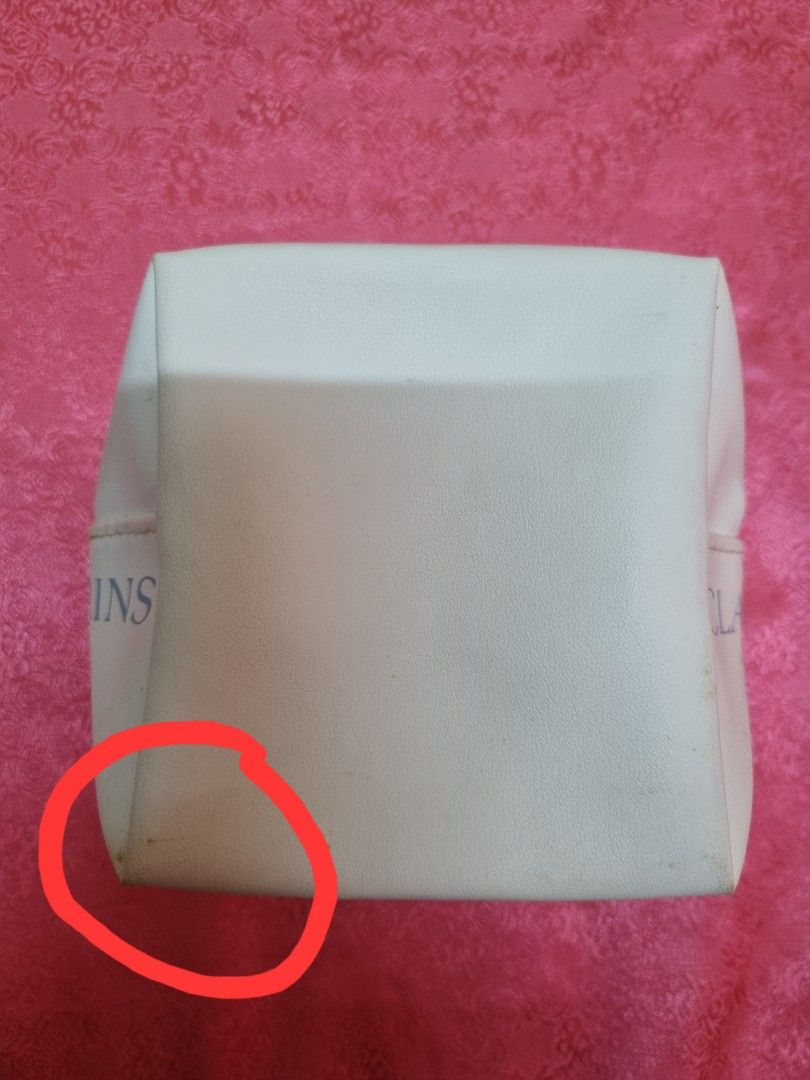 Clarins cosmetics pouch, Women's Fashion, Bags & Wallets, Purses ...