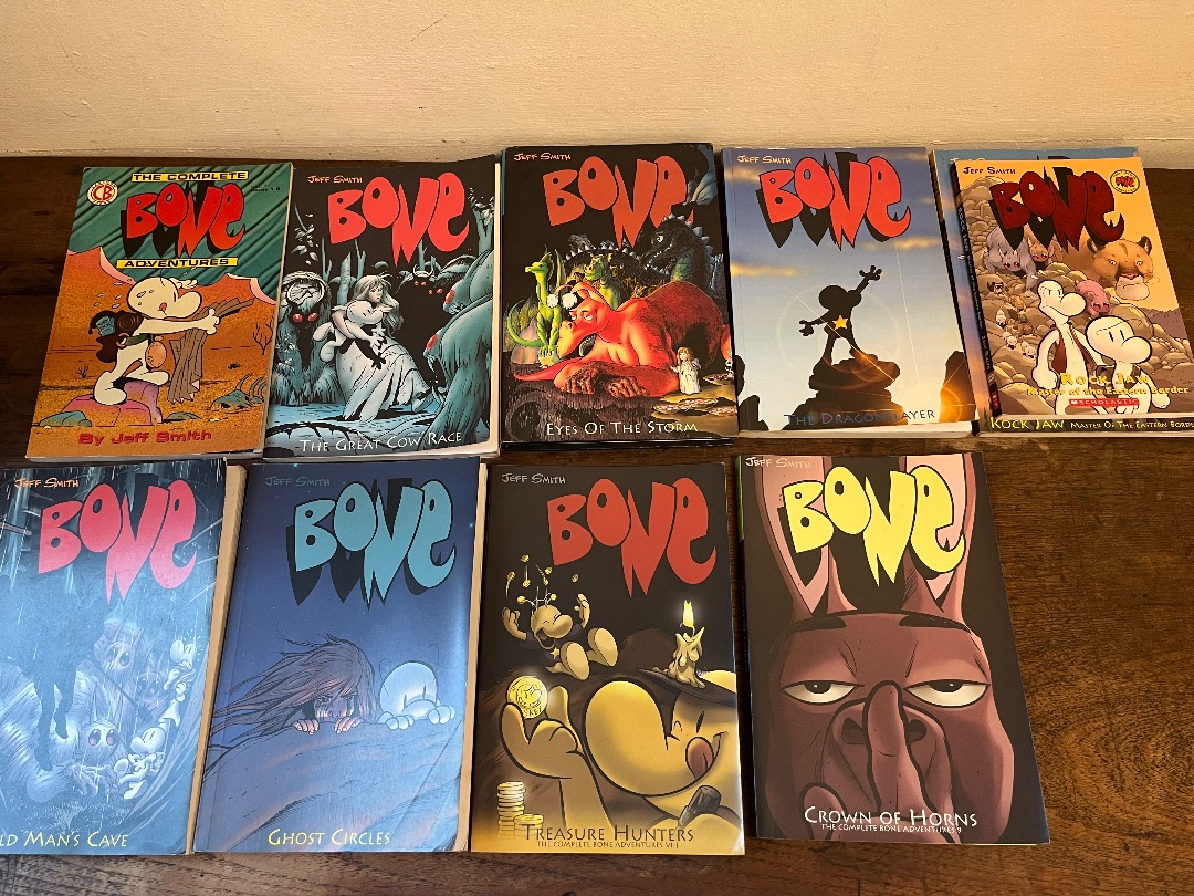 Complete "Bone", by Jeff Smith, plus extras, Hobbies & Toys, Books ...