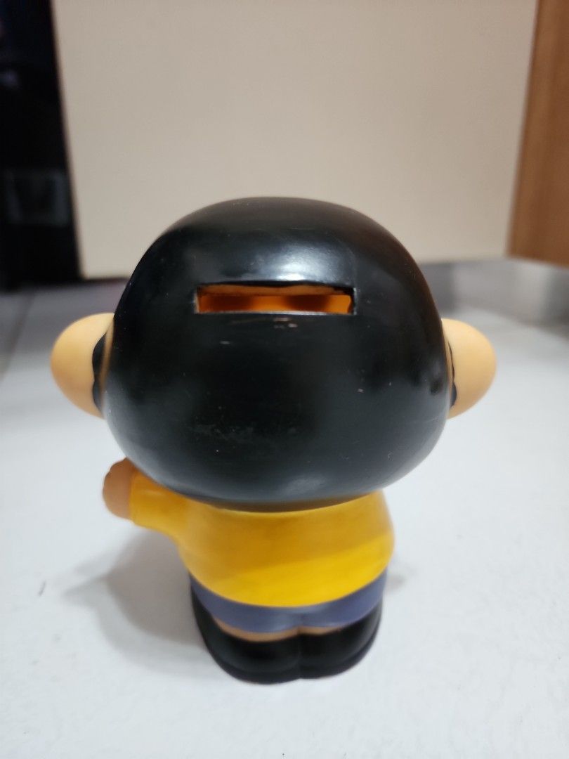 Crayon Shin Chan Piggy Bank, Hobbies & Toys, Memorabilia & Collectibles ...