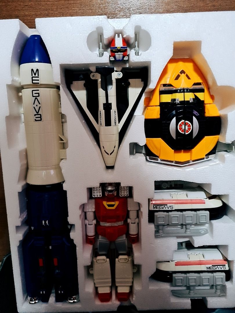 Denji Sentai Megaranger / Power Rangers in Space - DX Mega Voyager ...