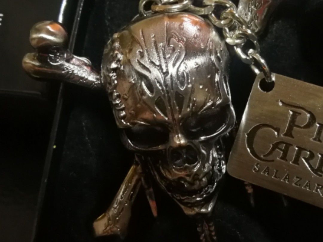 Disney Pirates Of The Caribbean Salazar's Revenge USB Drive (16GB ...