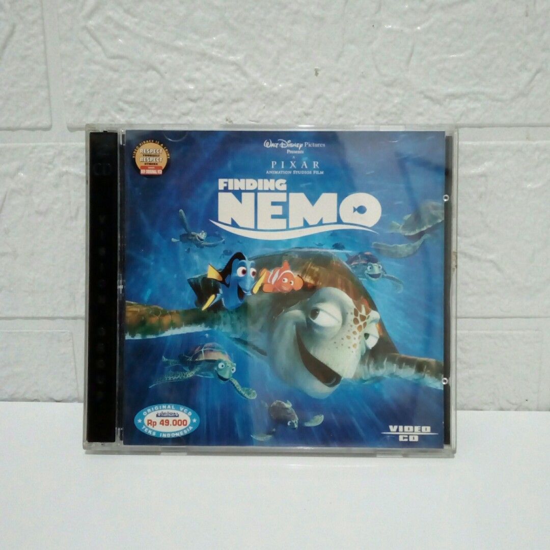 DVD Finding Nemo, Musik & Media, CD, DVD & Lainnya di Carousell
