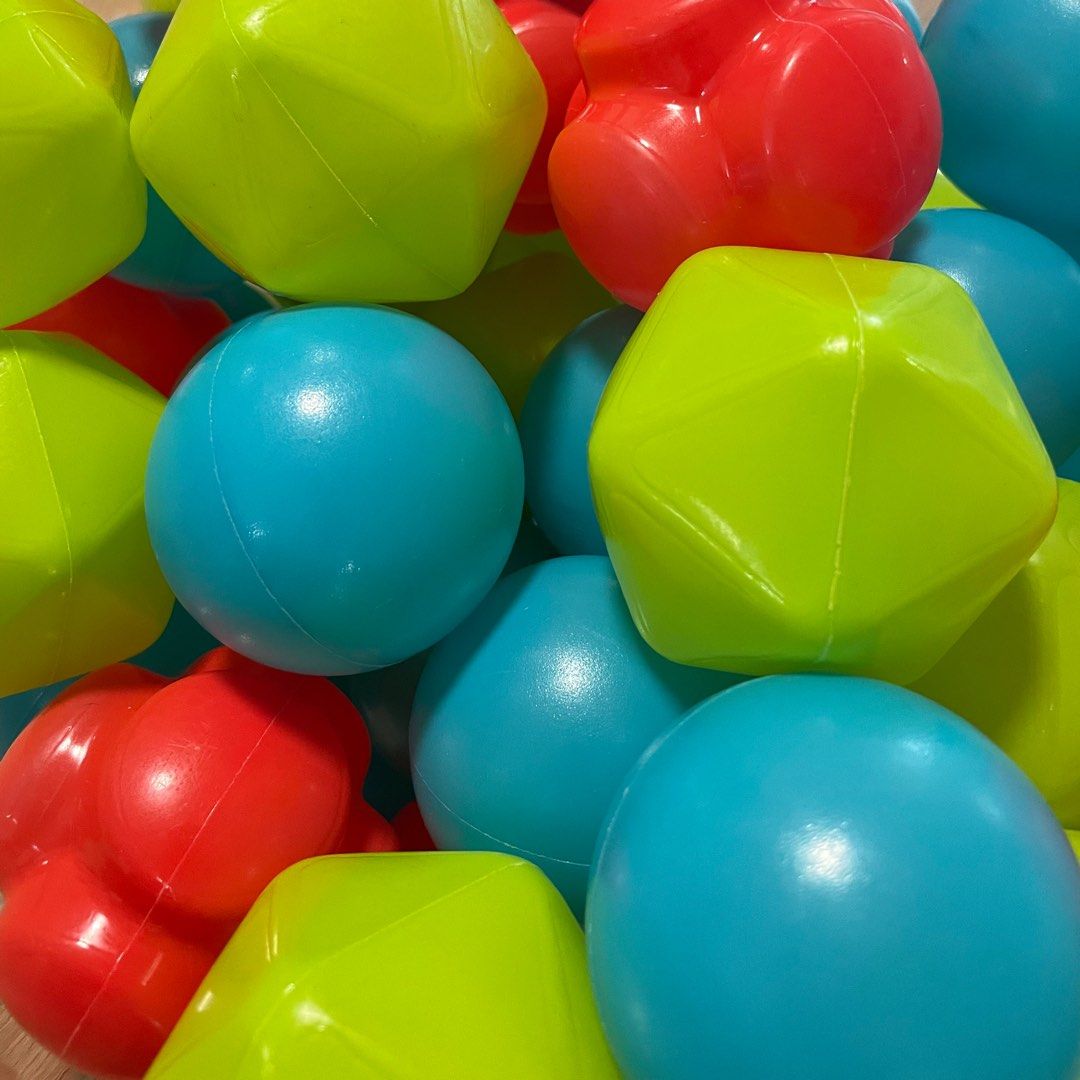 ELC Play Balls, Babies & Kids, Infant Playtime on Carousell