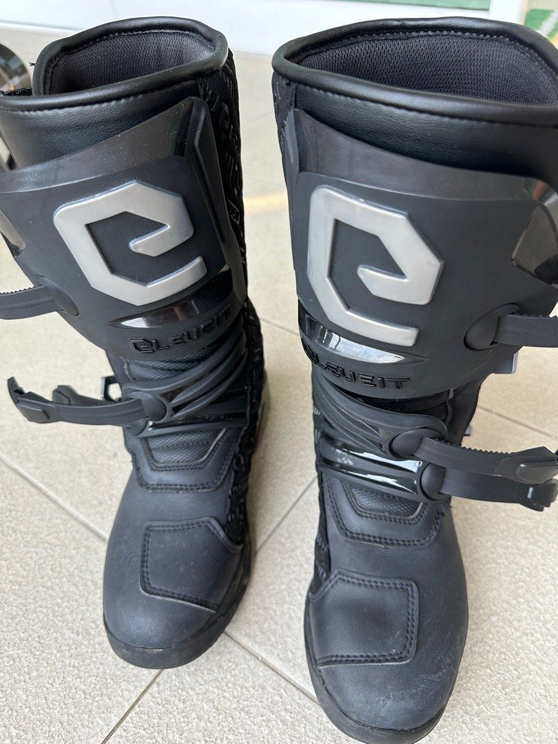 Eleveit waterproof riding boots, Motorcycles, Motorcycle Apparel on ...
