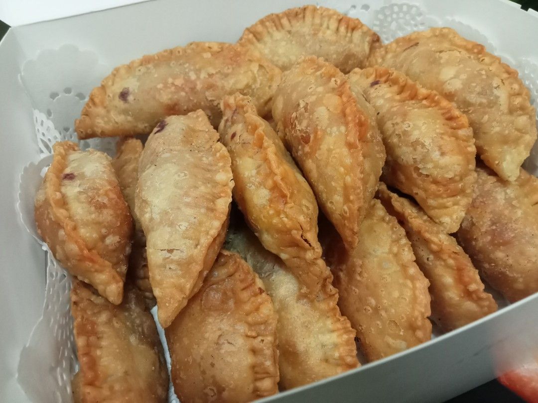Epok Epok / Curry Puffs, Food & Drinks, Homemade Bakes on Carousell