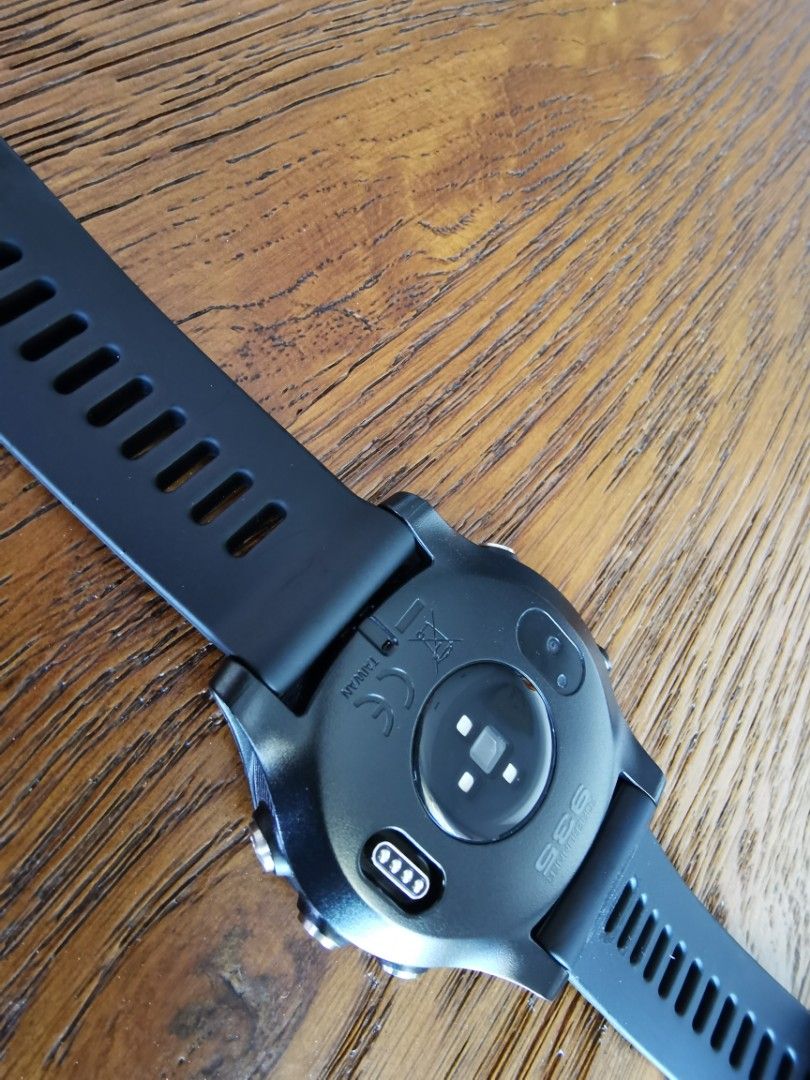 Garmin Forerunner 935, Mobile Phones & Gadgets, Wearables & Smart ...