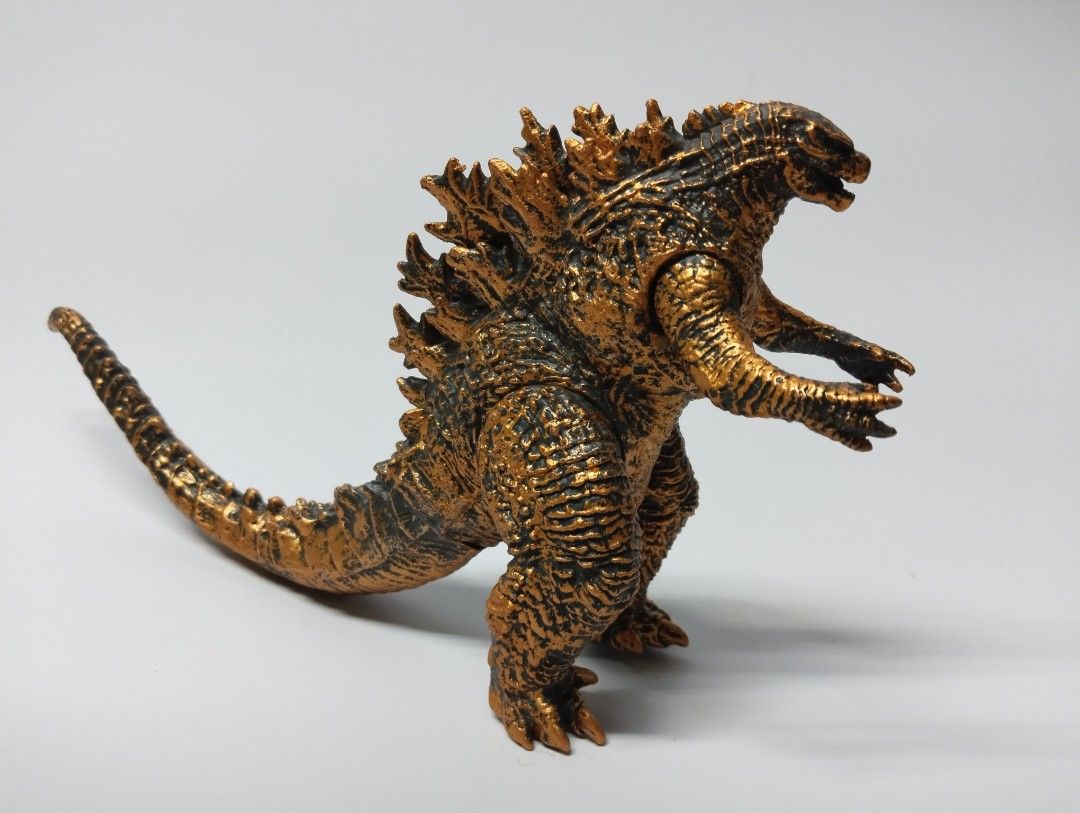 Golden Godzilla 6 inches tall High quality materials collectibles ...
