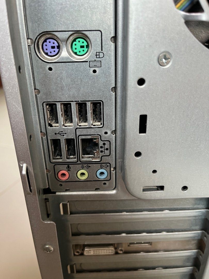 HP z400 Workstation Xeon, Computers & Tech, Desktops on Carousell