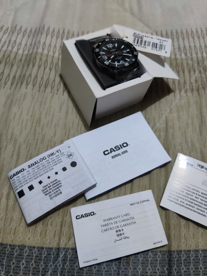 Jam Tangan Analog Casio Mtp Vd01b 1bvudf Fesyen Pria Jam Tangan Di Carousell