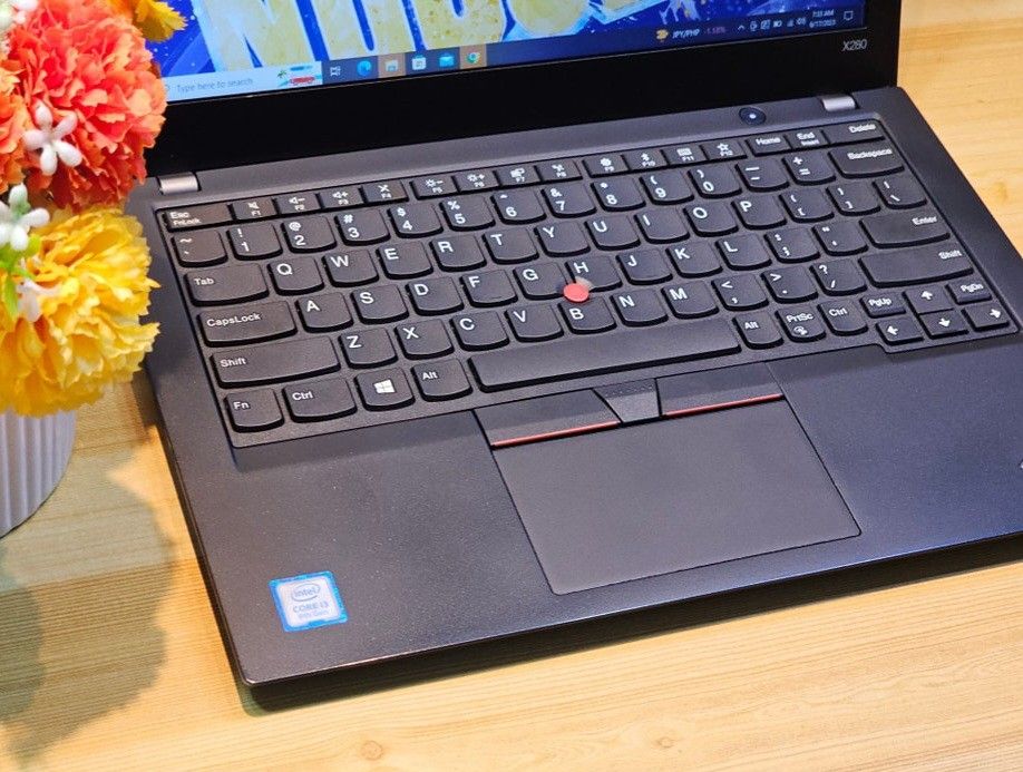Lenovo Thinkpad X280 Intel Core i3-8th Gen 4Gb Ram 256Gb SSD Intel UHD ...