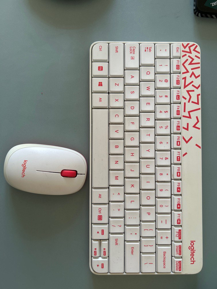 Logitech Compact Keyboard Mouse Computers Tech Parts Accessories Computer Keyboard On