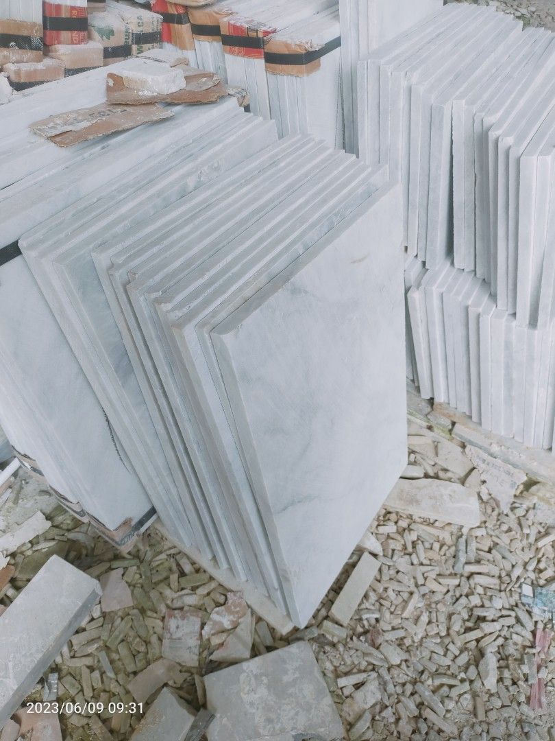 Marble Lapida 40x50 on Carousell