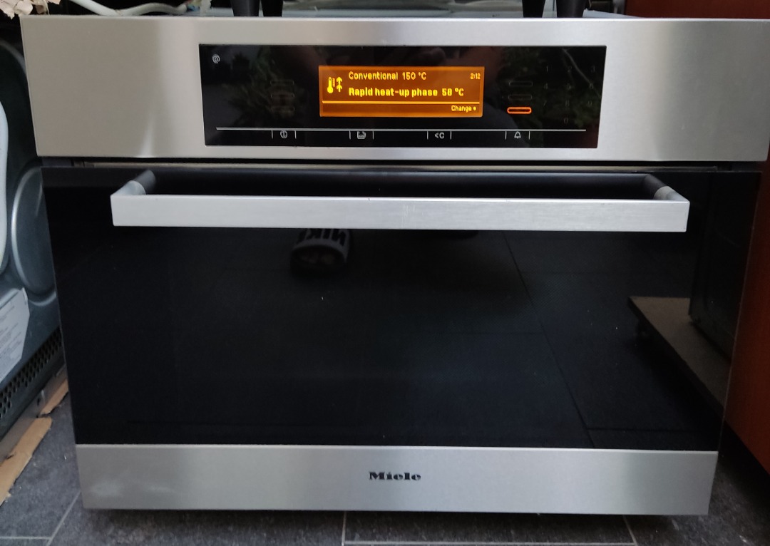 Miele combi oven(warranty), TV & Home Appliances, Kitchen Appliances ...
