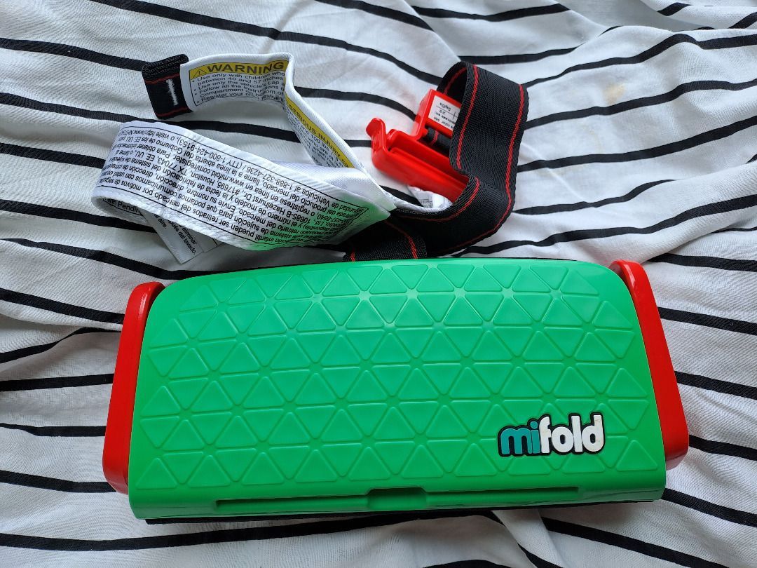 Mifold Grab-and-Go Booster, 兒童＆孕婦用品, 外出用品, 外出用品 - 安全座椅 - Carousell