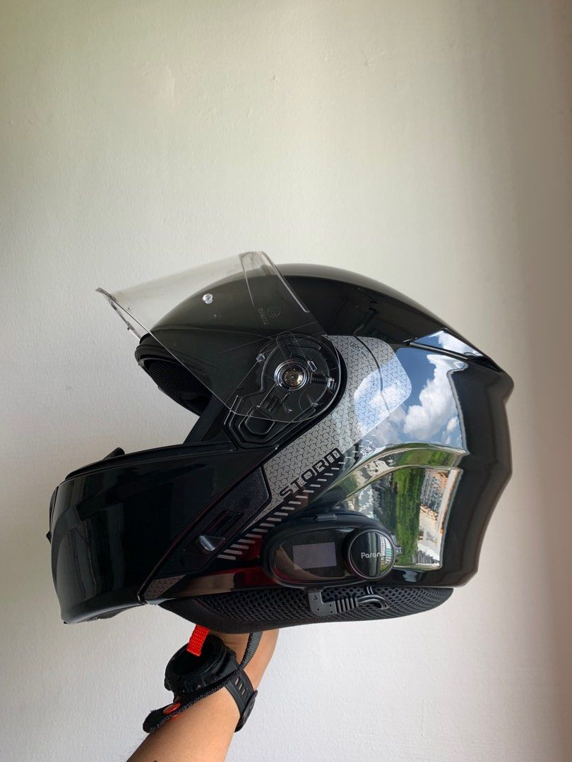 MT helmet size M, Motorcycles, Motorcycle Accessories on Carousell