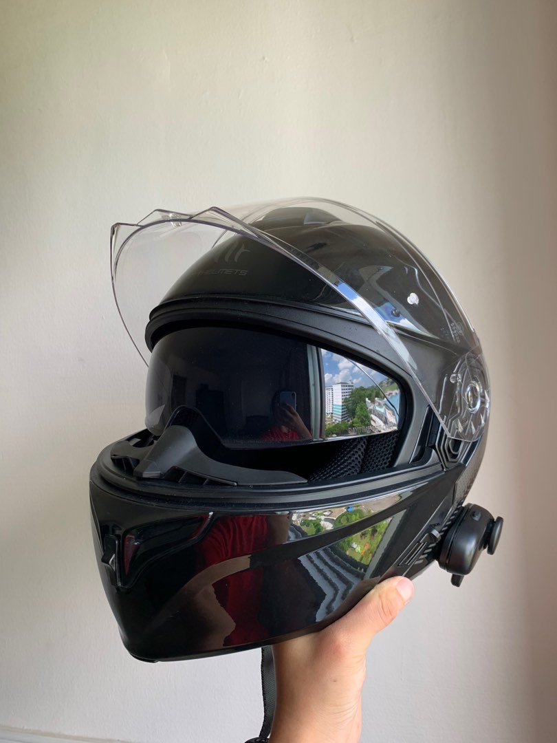 MT helmet size M, Motorcycles, Motorcycle Accessories on Carousell