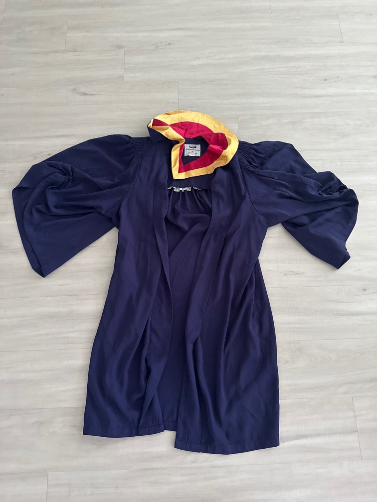 nanyang poly graduation robe, Women's Fashion, Coats, Jackets and ...
