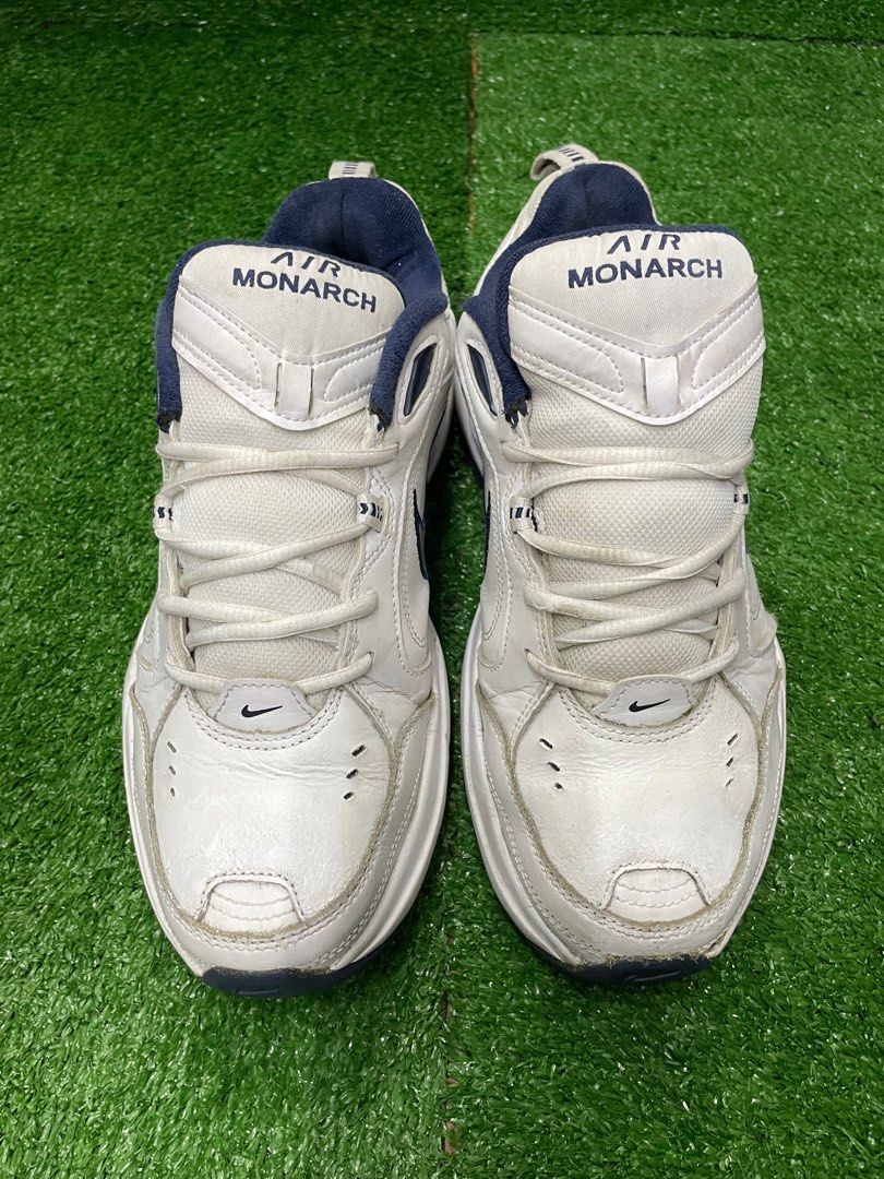 Nike air monarch, Fesyen Pria, Sepatu , Sneakers di Carousell