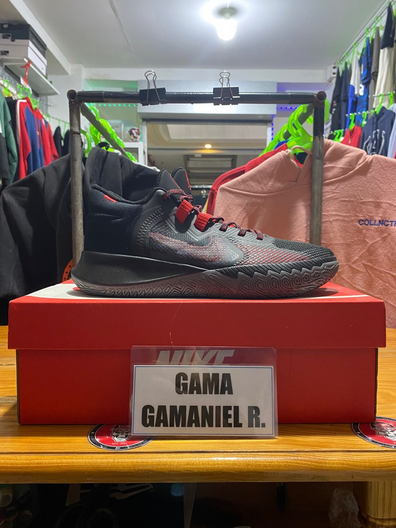 Nike kyrie V Flytrap Breds on Carousell