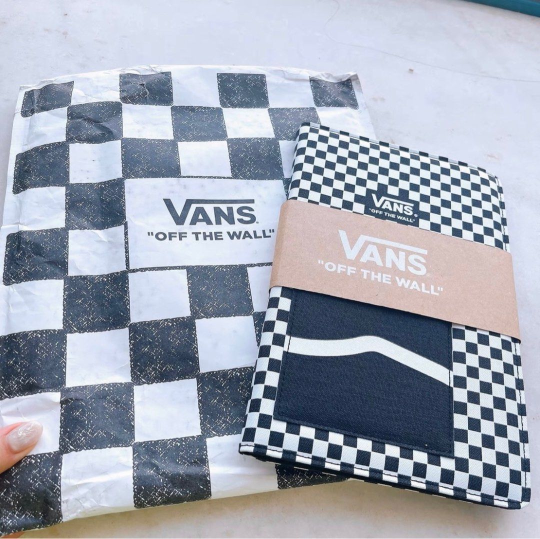 Original Vans Off the Wall Stationary Notebook Book, Hobbies & Toys ...