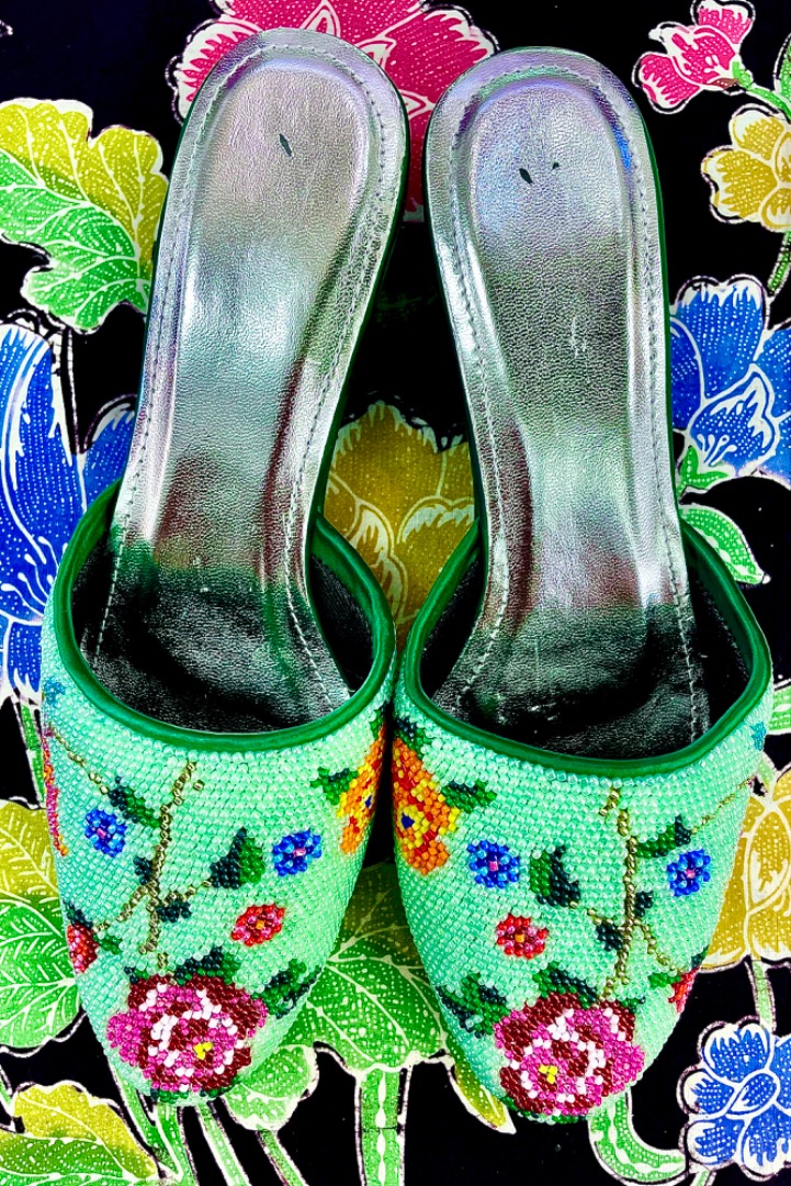 Peranakan Beaded Shoes, Women's Fashion, Footwear, Heels on Carousell