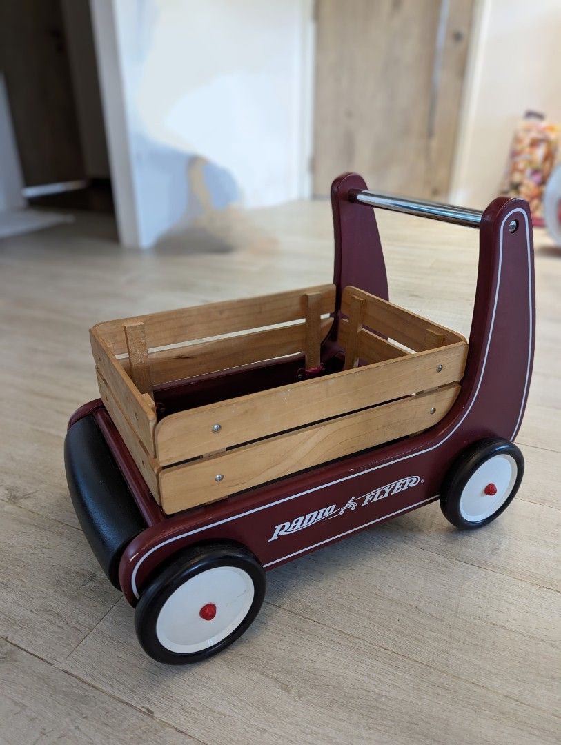 Radio Flyer Baby Walker Push Cart / Wagon, Babies & Kids, Infant ...