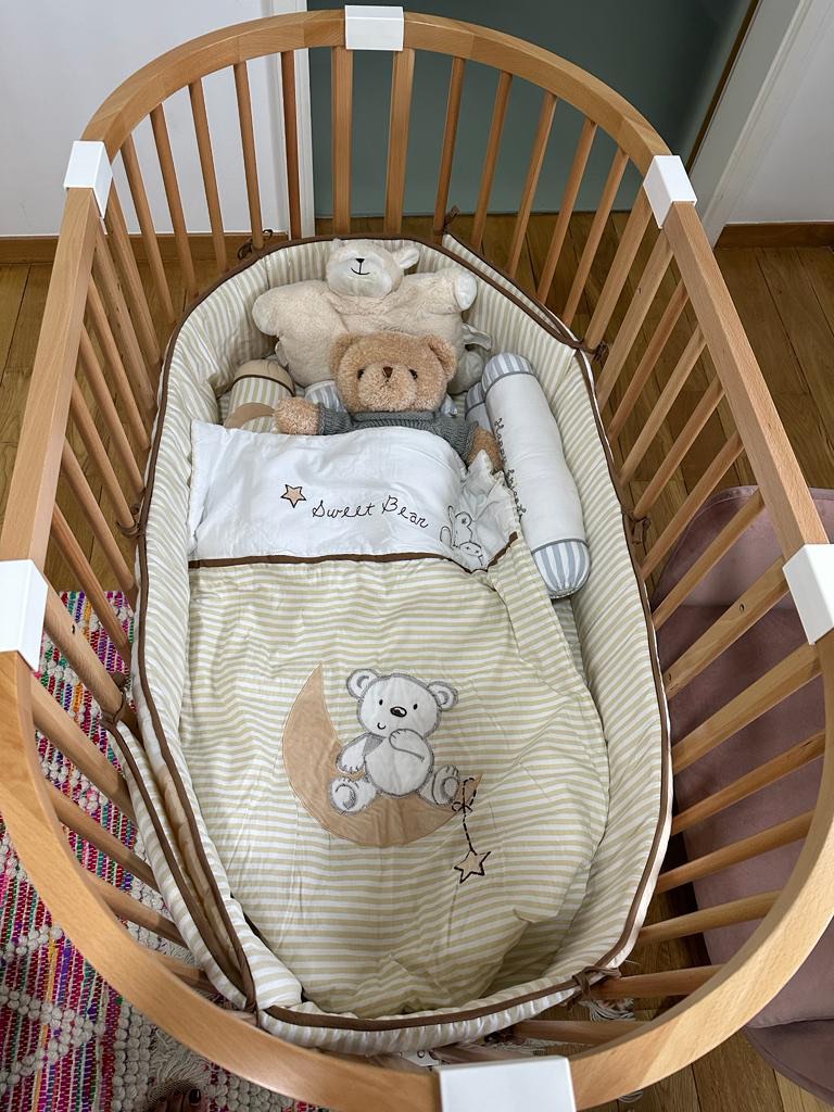 Round / Oval convertible baby cot (7 uses), Babies & Kids, Baby Nursery ...