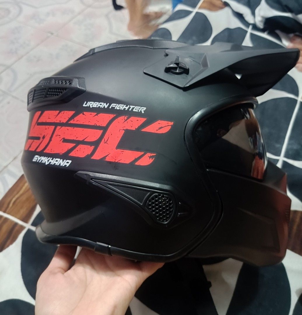 SEC GYMKHANA HELMET, Motorbikes, Motorbike Parts & Accessories, Helmets ...