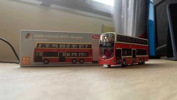 [See description] Tiny Volvo B9TL WEG2 KMB 80th Anniversary, Hobbies ...