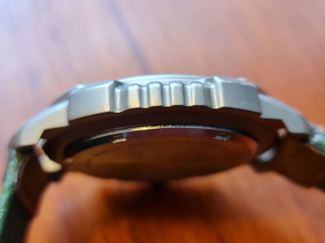 SEIKO ALBA HYPER-TECH CHRONOGRAPH TITANIUM N944-7A50 (RARE), Luxury, Watches on Carousell