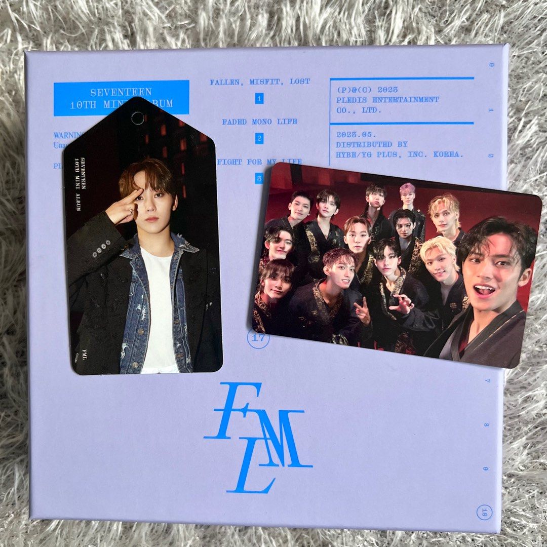 Seventeen FML DELUXE PC, Hobbies & Toys, Memorabilia & Collectibles, K ...