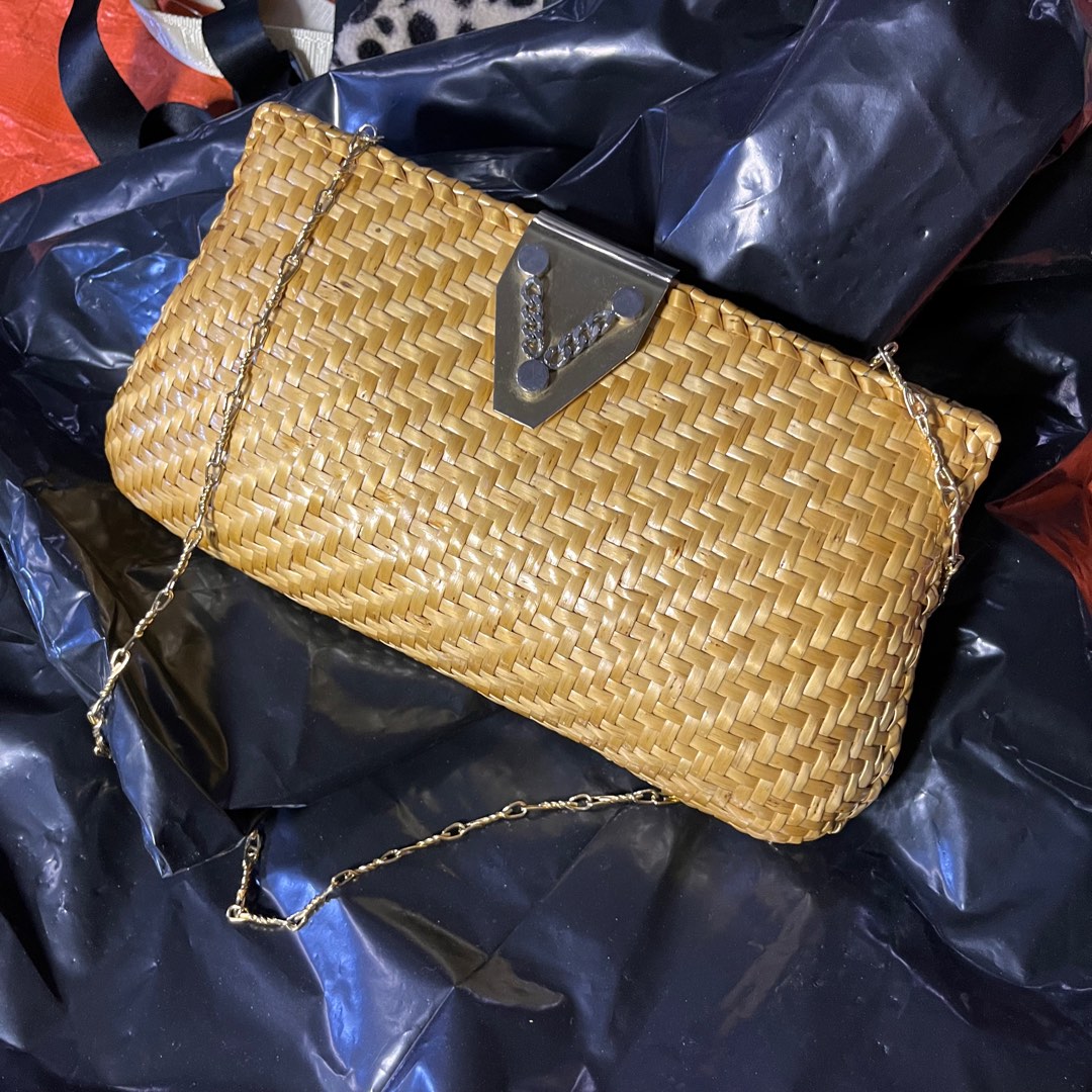 Shoulder bag rotan Lorenza, Women's Fashion, Bags & Wallets, Shoulder ...