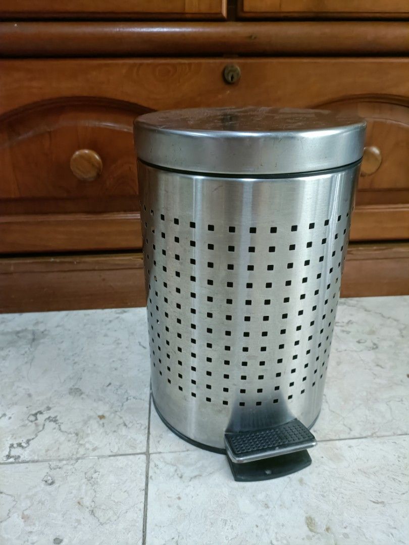 Sleek tall metal design rubbish bin dustbin trash bin, Furniture & Home ...