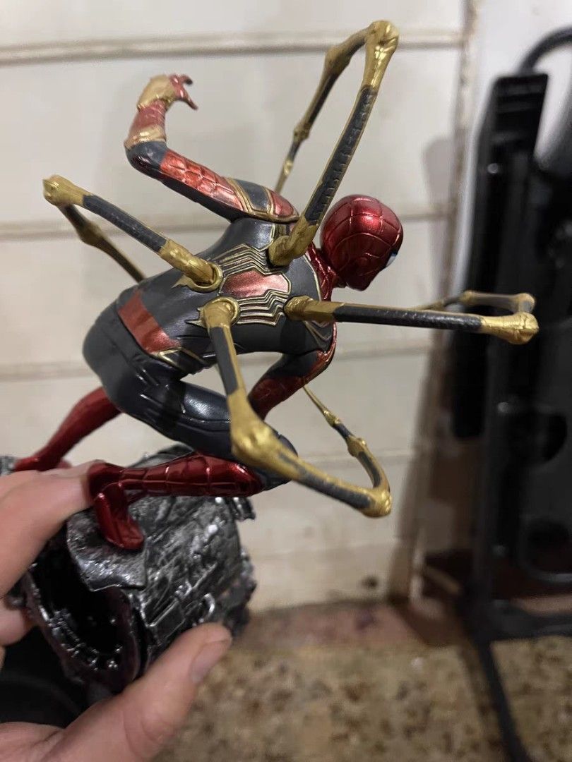 Spiderman Figurines, Hobbies & Toys, Memorabilia & Collectibles, Fan ...