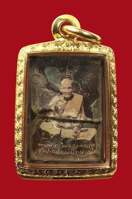 Superstar Lp suk wat makhamtao roop tai with hand yant, Hobbies & Toys ...