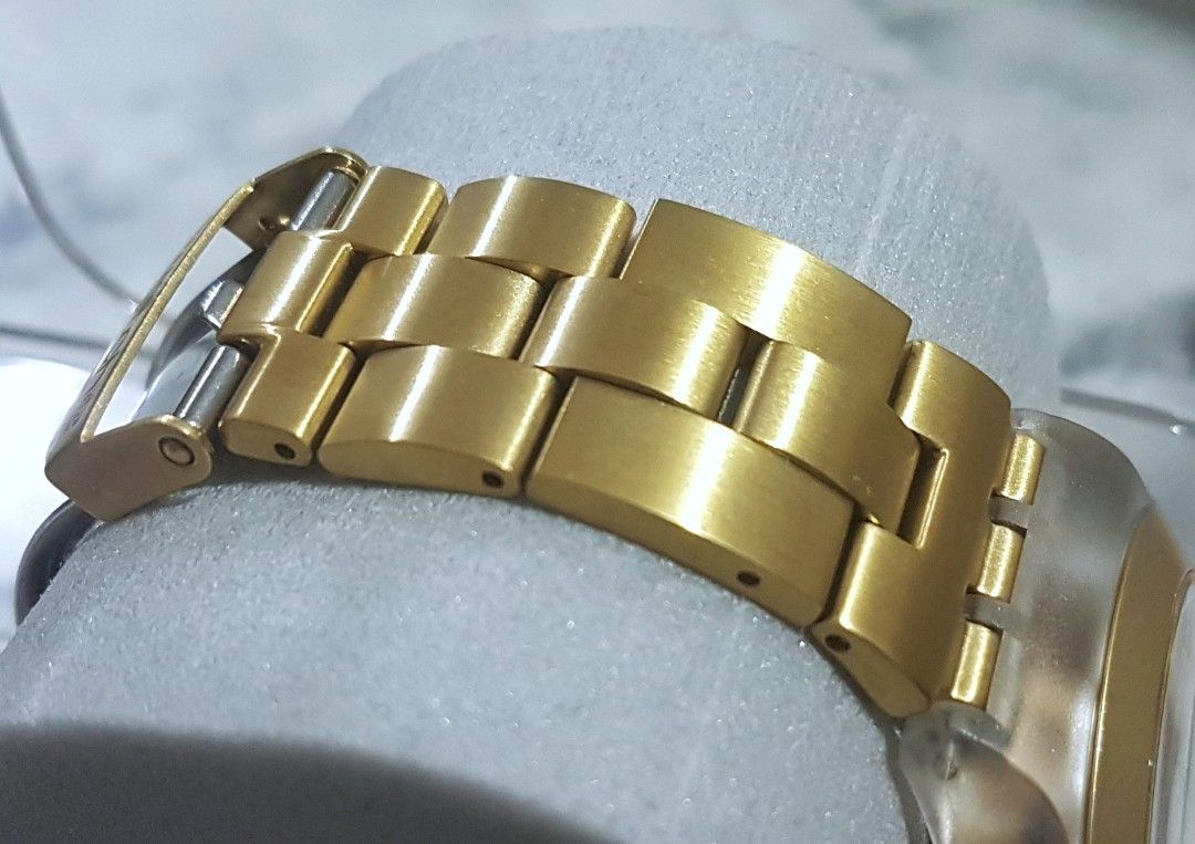 SWATCH FULL-BLOODED, Luxury, Watches on Carousell
