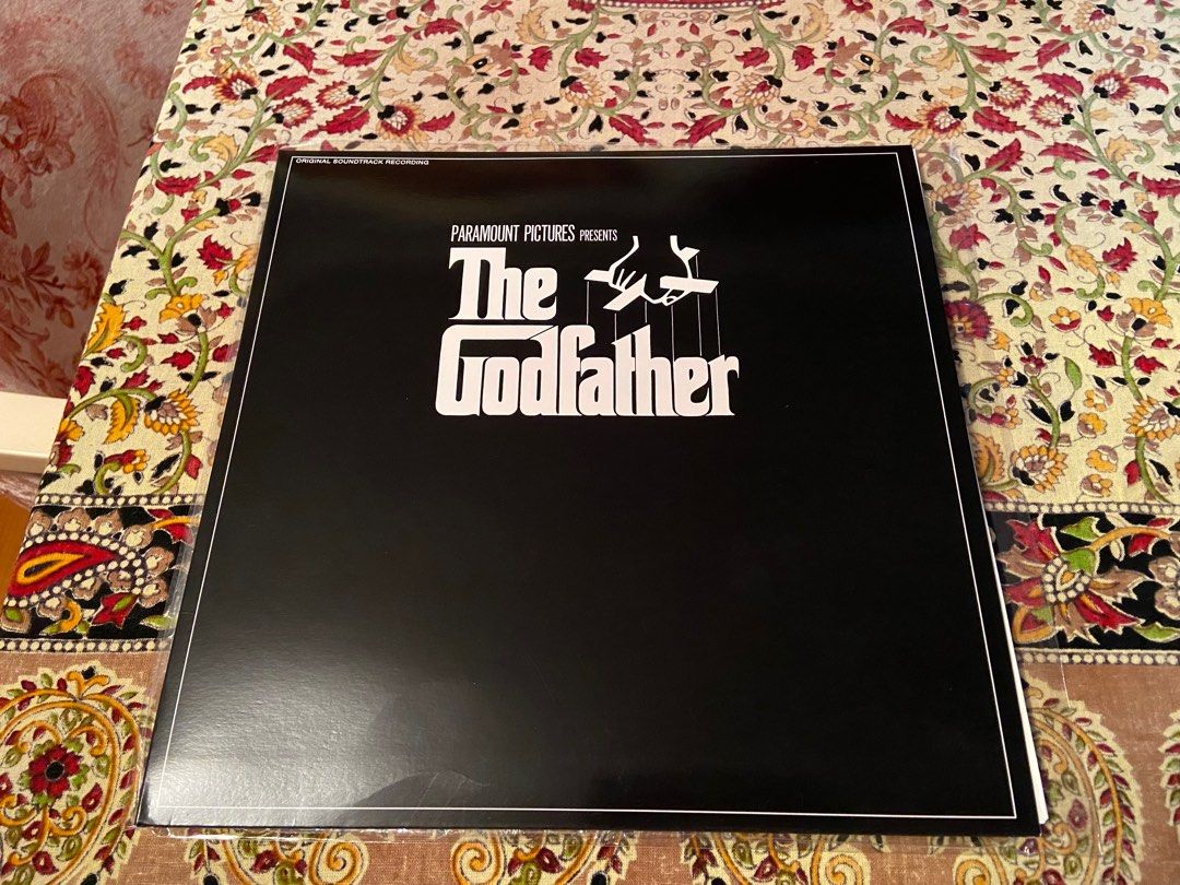 The Godfather soundtrack vinyl 教父傳黑膠唱片, 興趣及遊戲, 音樂、樂器 & 配件, 音樂與媒體 - 黑膠碟 ...