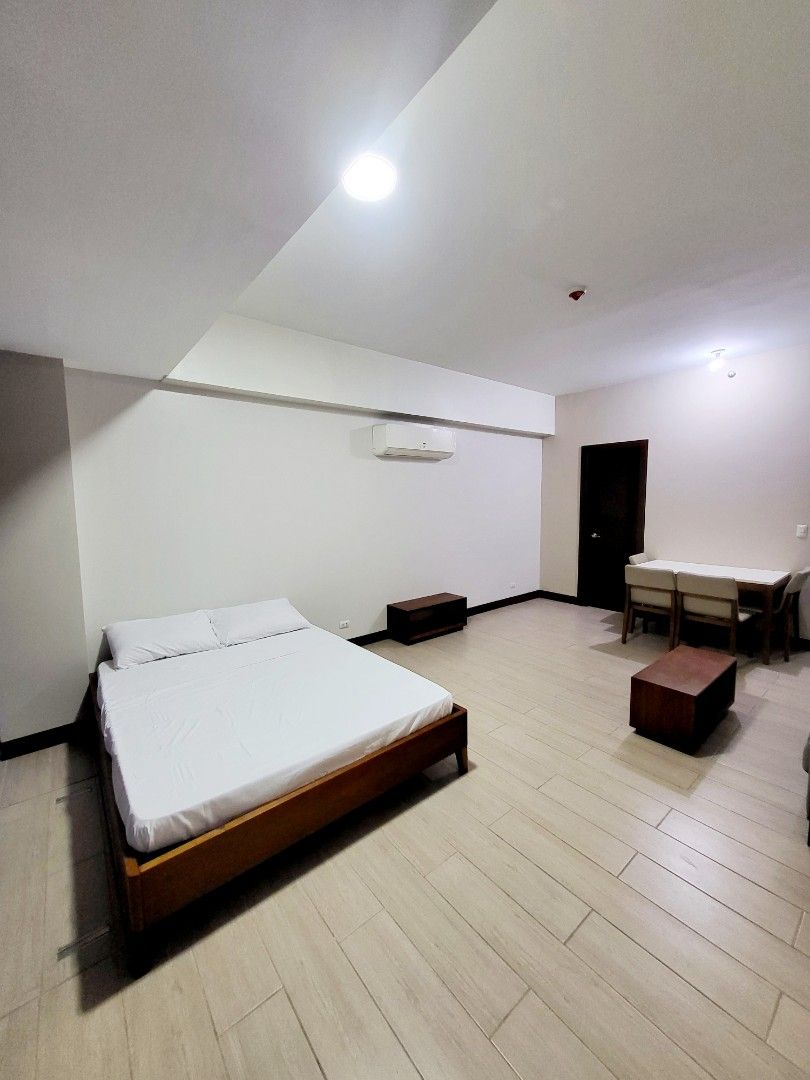 Three Central Condo Makati on Carousell