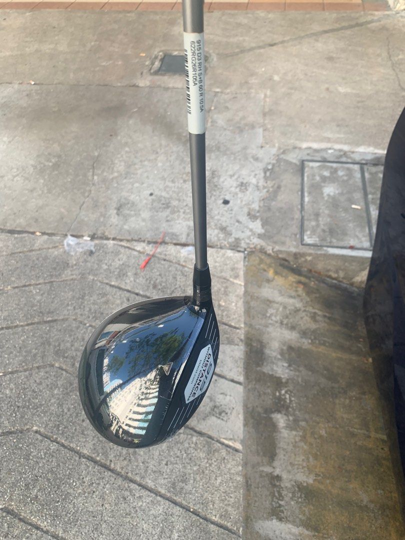 Titleist Driver 915 D3, Sports Equipment, Sports & Games, Golf on Carousell