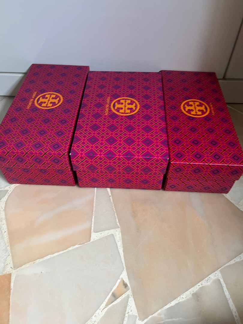 Tory shoes box, Luxury, Accessories on Carousell