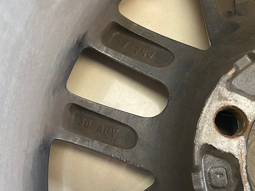 Toyota Fortuner Stock "Kalesa" Mags 17's on Carousell