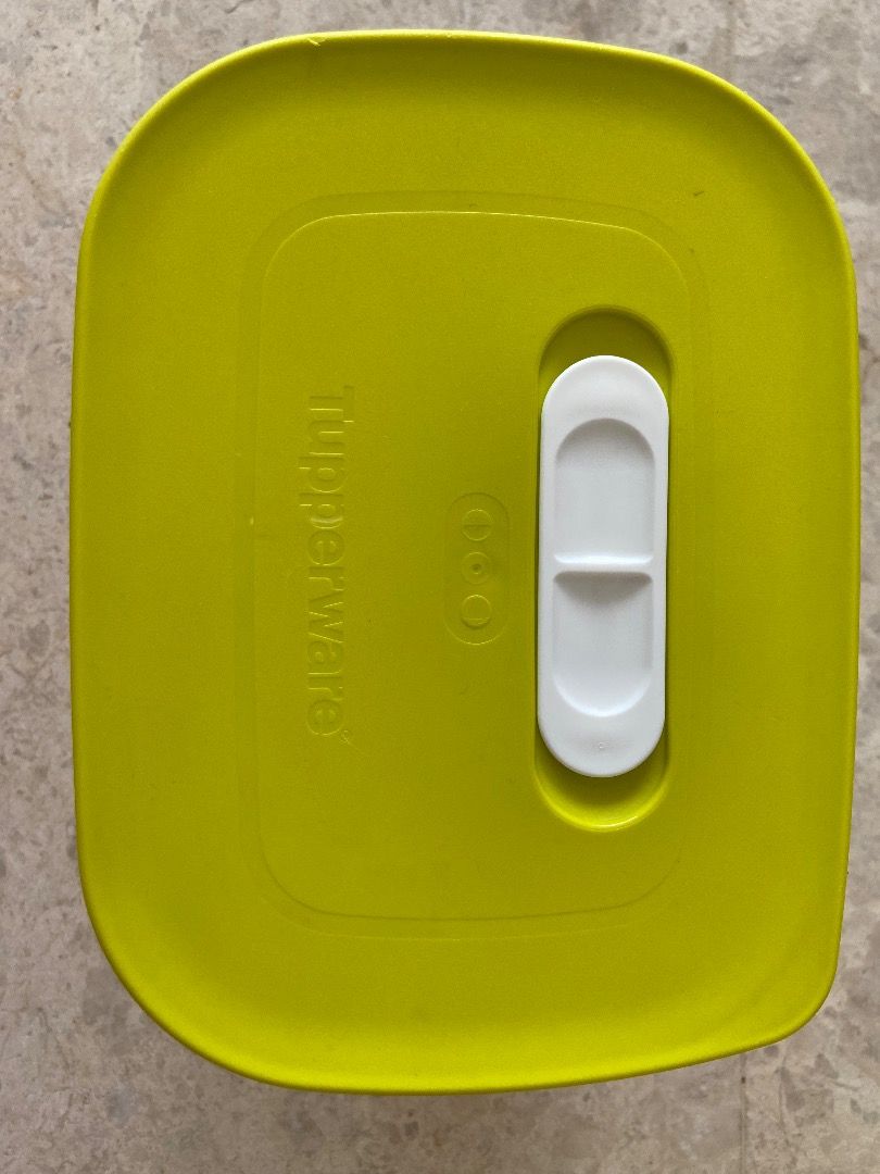 [Tupperware] VENTSMART container, Furniture & Home Living, Kitchenware ...