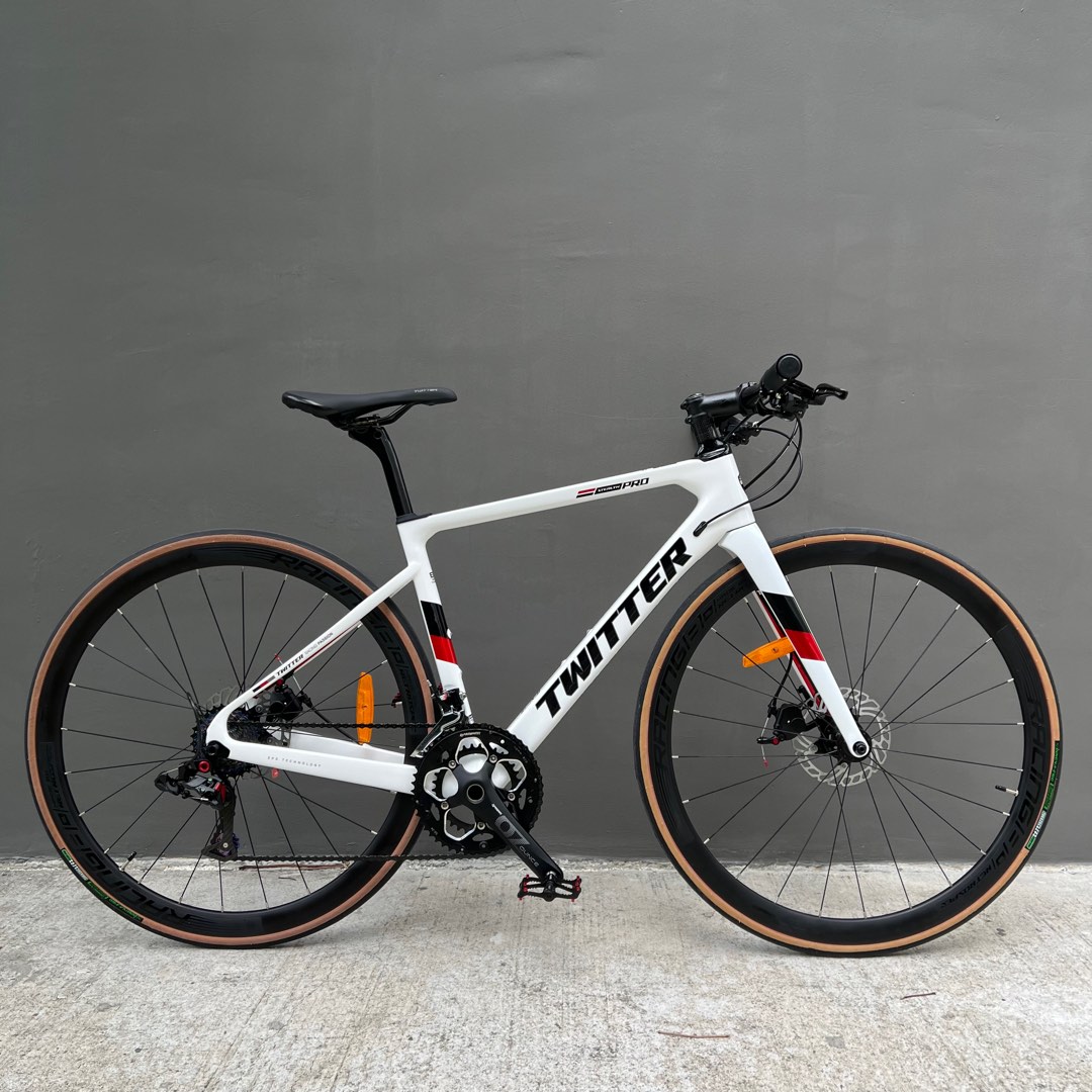 Twitter carbon fiber road bike straight bar Hybird bike, Sports ...