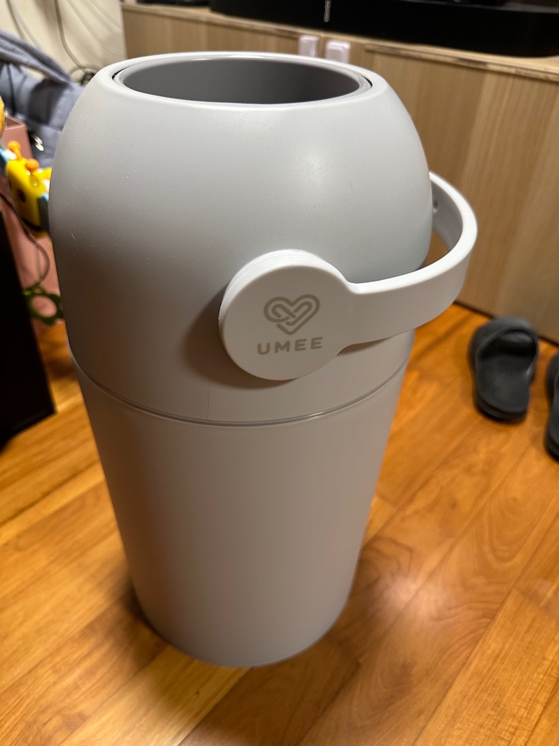 Umee diaper pail, Babies & Kids, Bathing & Changing, Other Baby Bathing ...