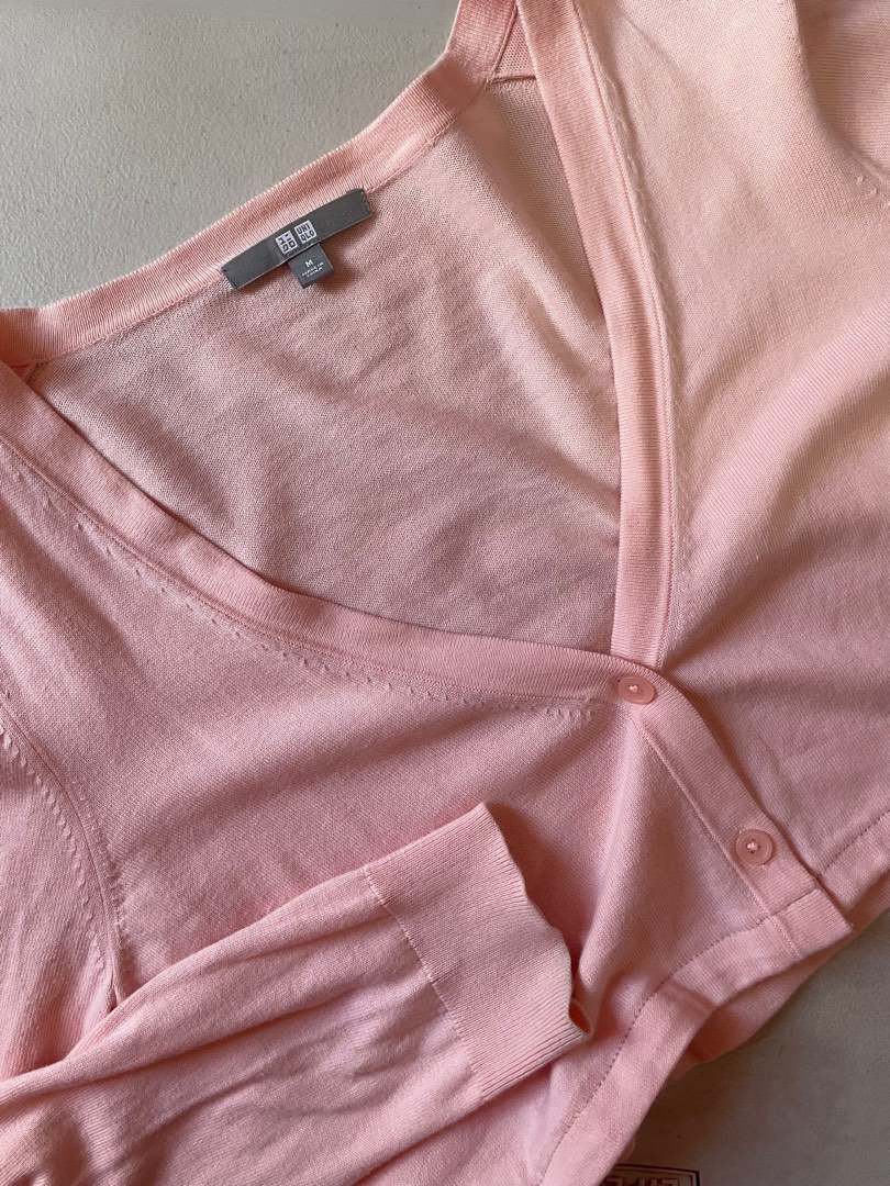 Uniqlo Cropped Cardigan Pink Reworked on Carousell