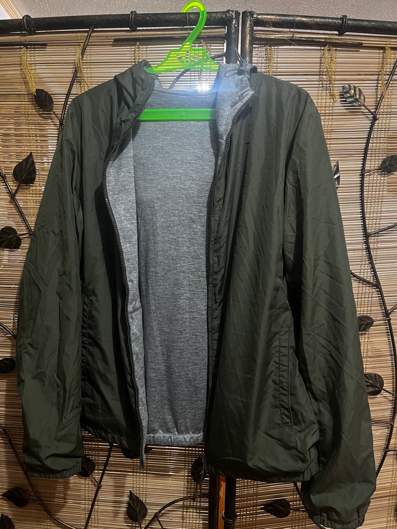 UNIQLO Parka Reversible Jacket Green on Carousell