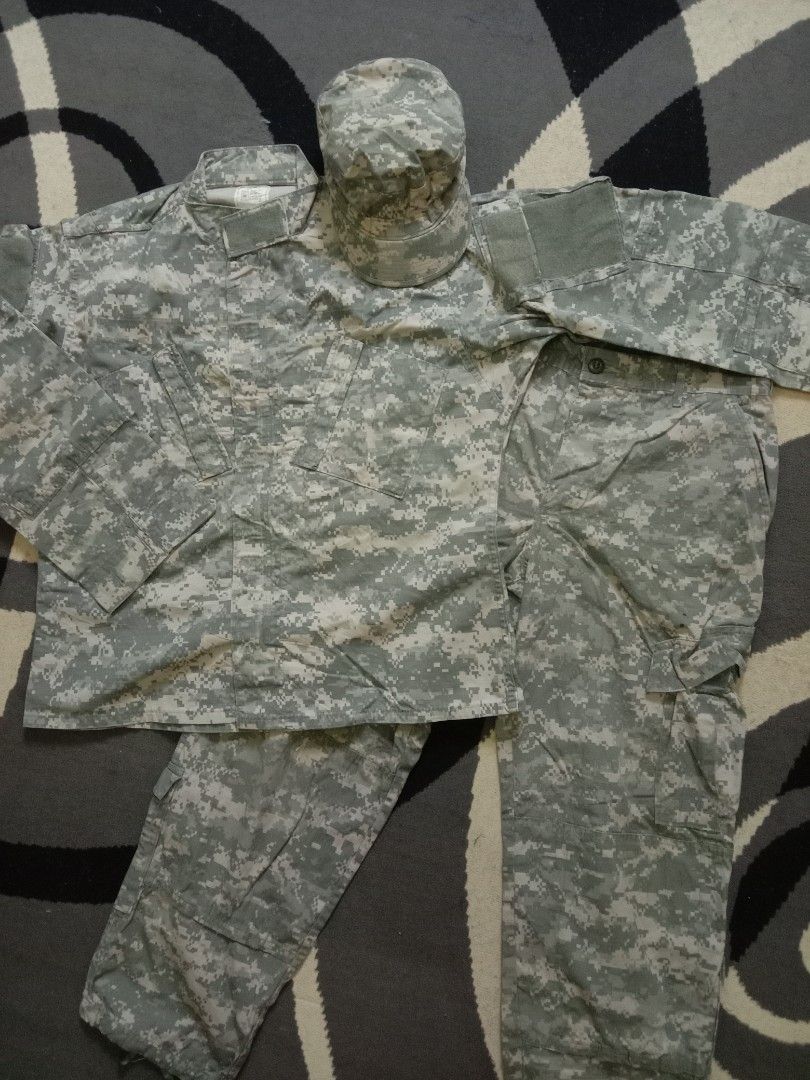 Us Army Acu Camo Set Mens Fashion Tops And Sets Sets And Coordinates On Carousell