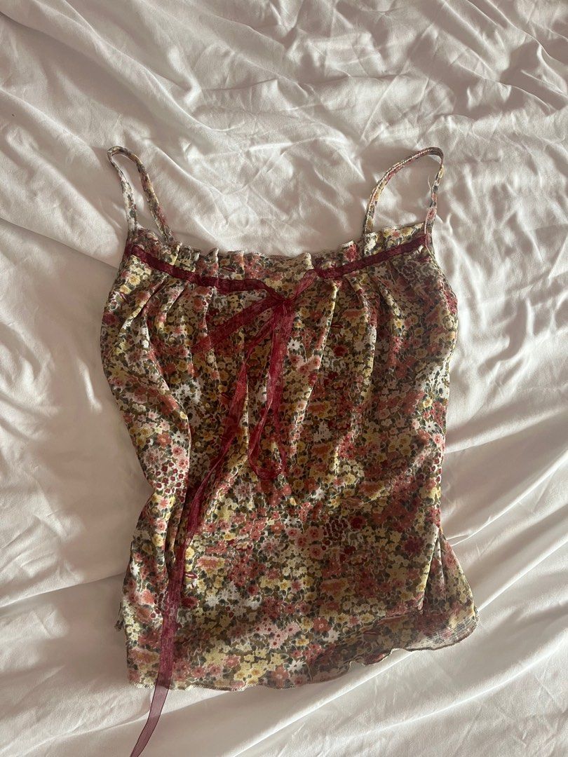 Vintage Mng camisole , y2k , thrift, Women's Fashion, Tops, Blouses on Carousell
