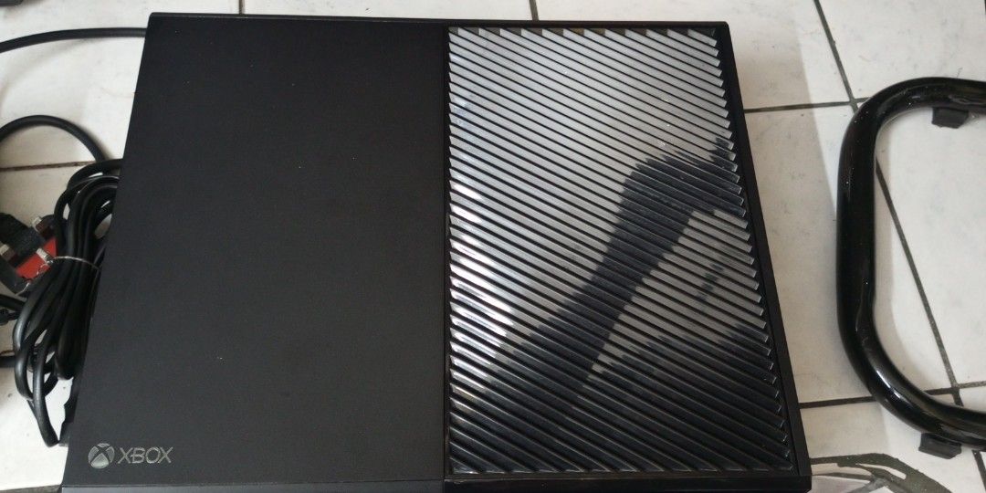 Xbox One 1TB fat, Video Gaming, Video Game Consoles, Xbox on Carousell